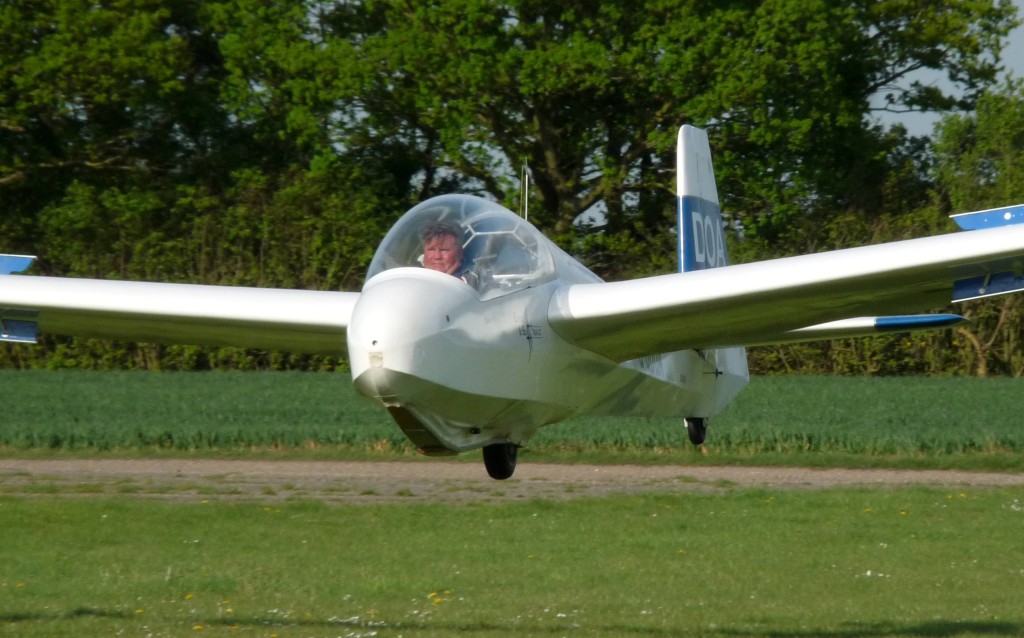 Andy_Greenhalgh_solo_4 - Essex & Suffolk Gliding Club